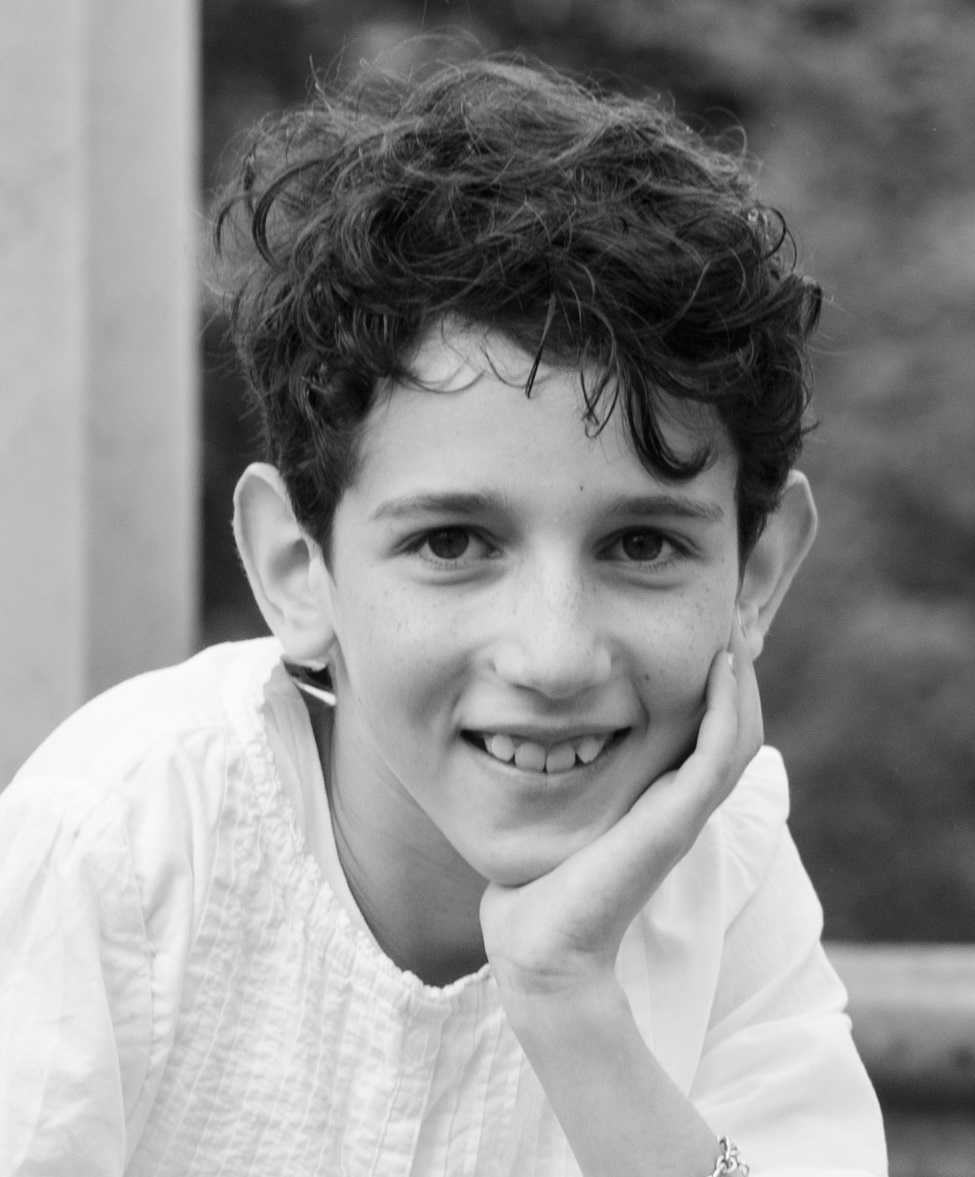 Izzy Lee - Alchetron, The Free Social Encyclopedia