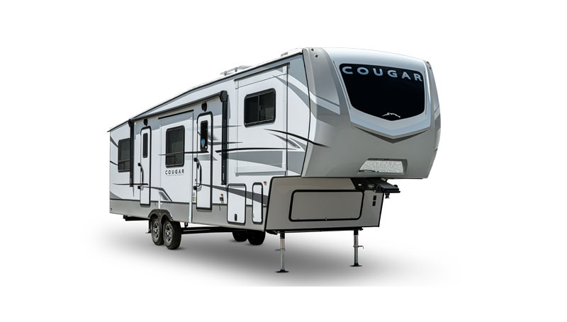 What Is a Fifth Wheel RV and What Do They Offer? - THOR Industries